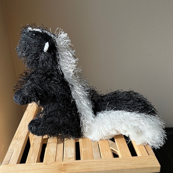 GANZ | Toys | Ganz Black White Eyelash Hair Plush Skunk Stuffed Animal ...